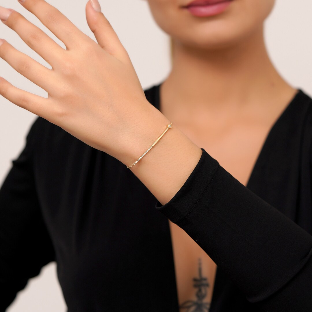 Solid 14K Gold Bar Diamond Arrow Bracelet / 0.181 CTW Natural White ...
