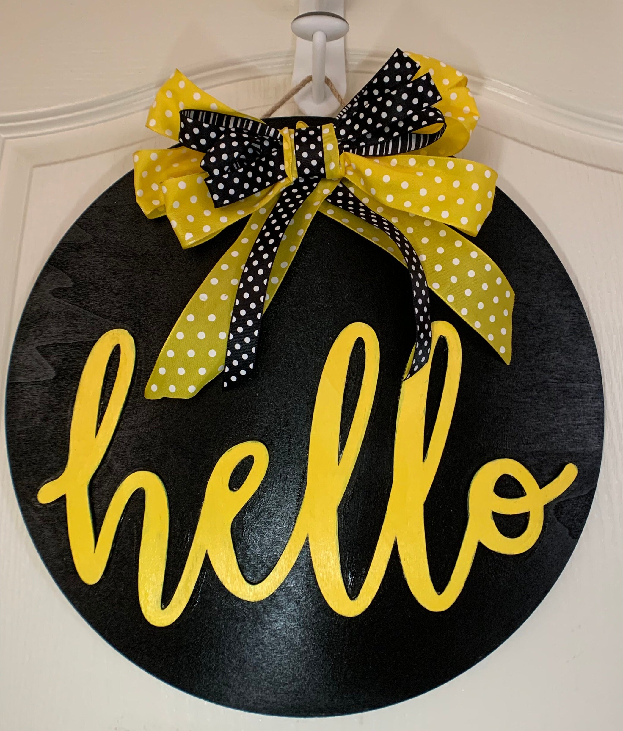 Hello Door Hanger - Front Door Decor - Hello Door Sign - Round Door ...