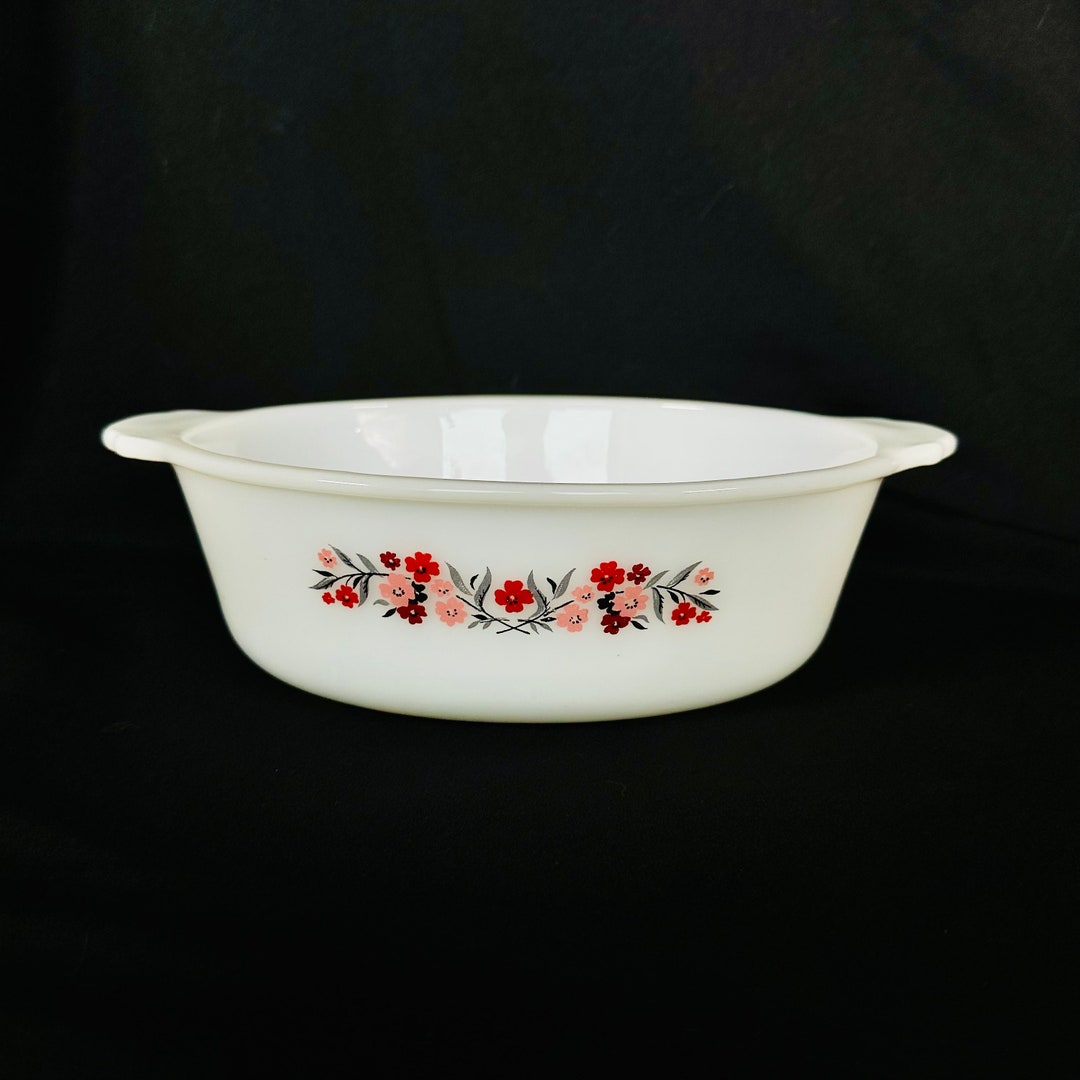 Vintage Fire King “primrose” 1.5 Quart Casserole Dish - Etsy