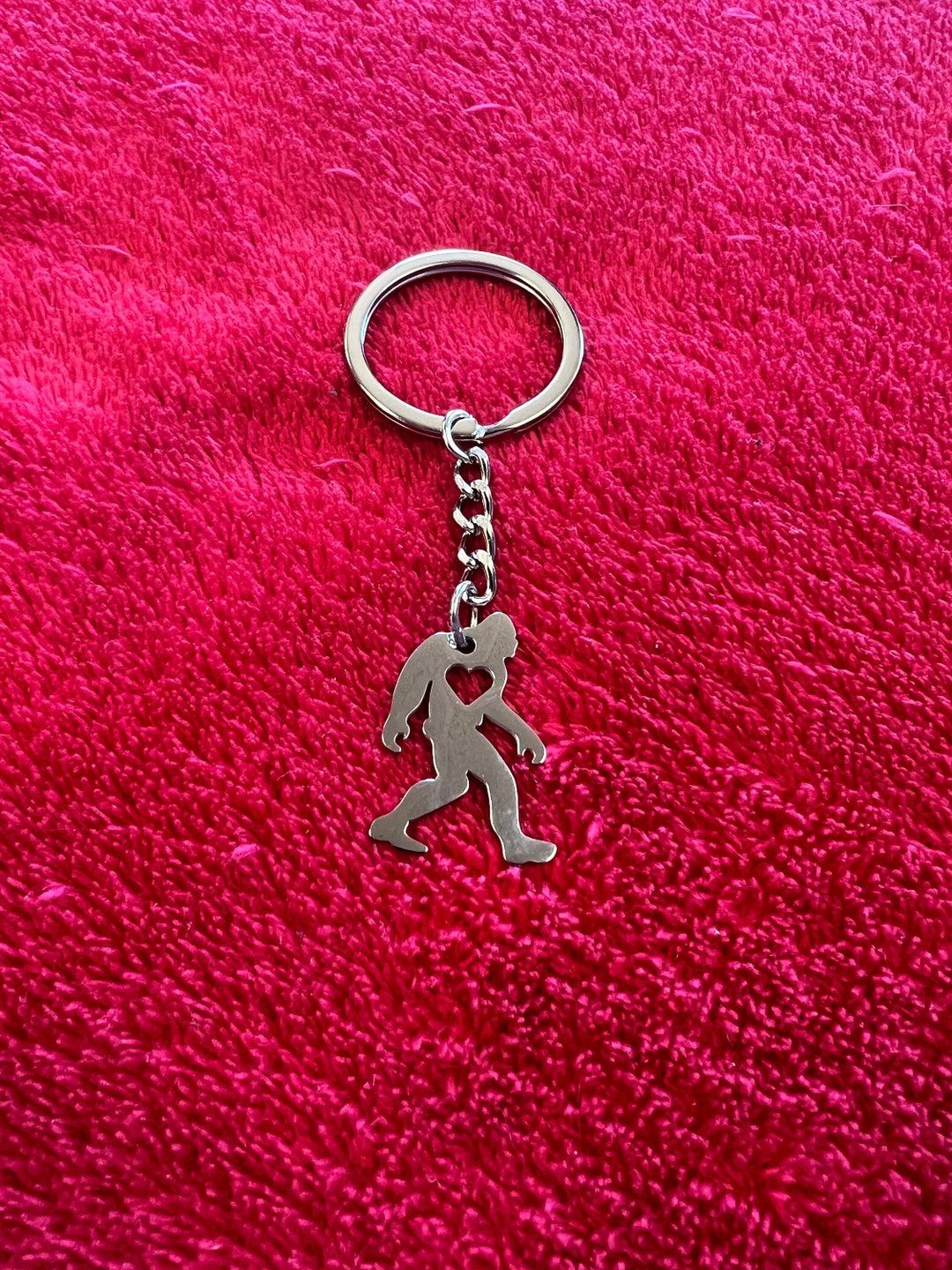 Sasquatch / Bigfoot Stainless Steel Key Ring and Chain With Heart ...