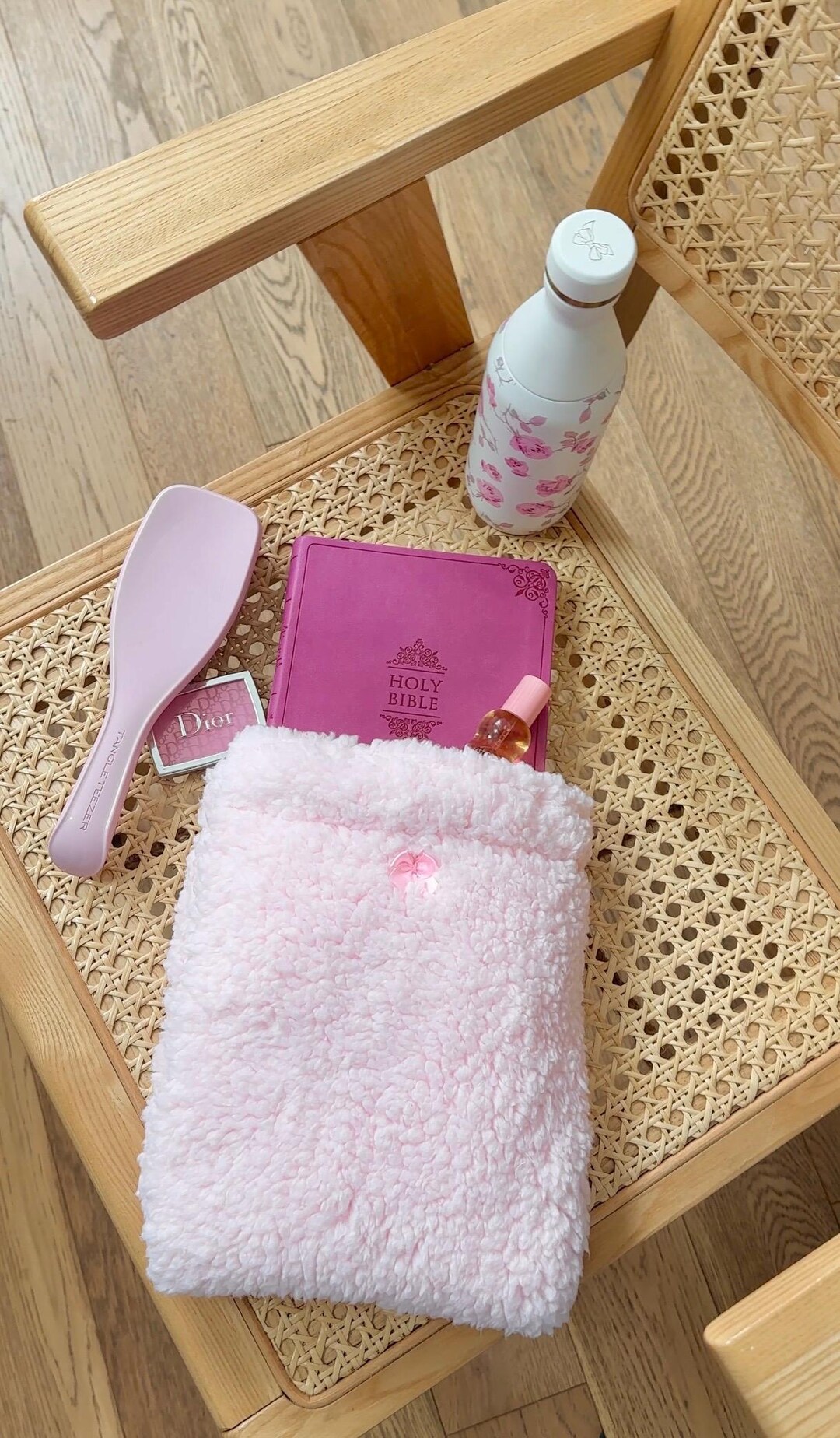 Pink Fluffy Soft Teddy Sherpa Fuzzy Bible Booksleeve | Kindle Cover ...