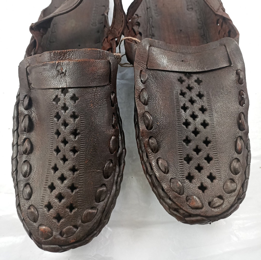 Unisex Kolhapuri: Handmade, Made in India, Hippie Style Comfortable ...