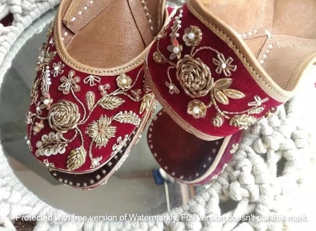 Artisan Elegance Handmade Red Jutti For Ladies Leather Bridal Jutti With Pakistani Khussa