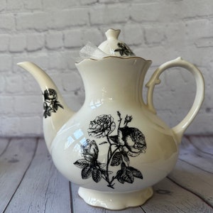 Gothic Tea - Etsy