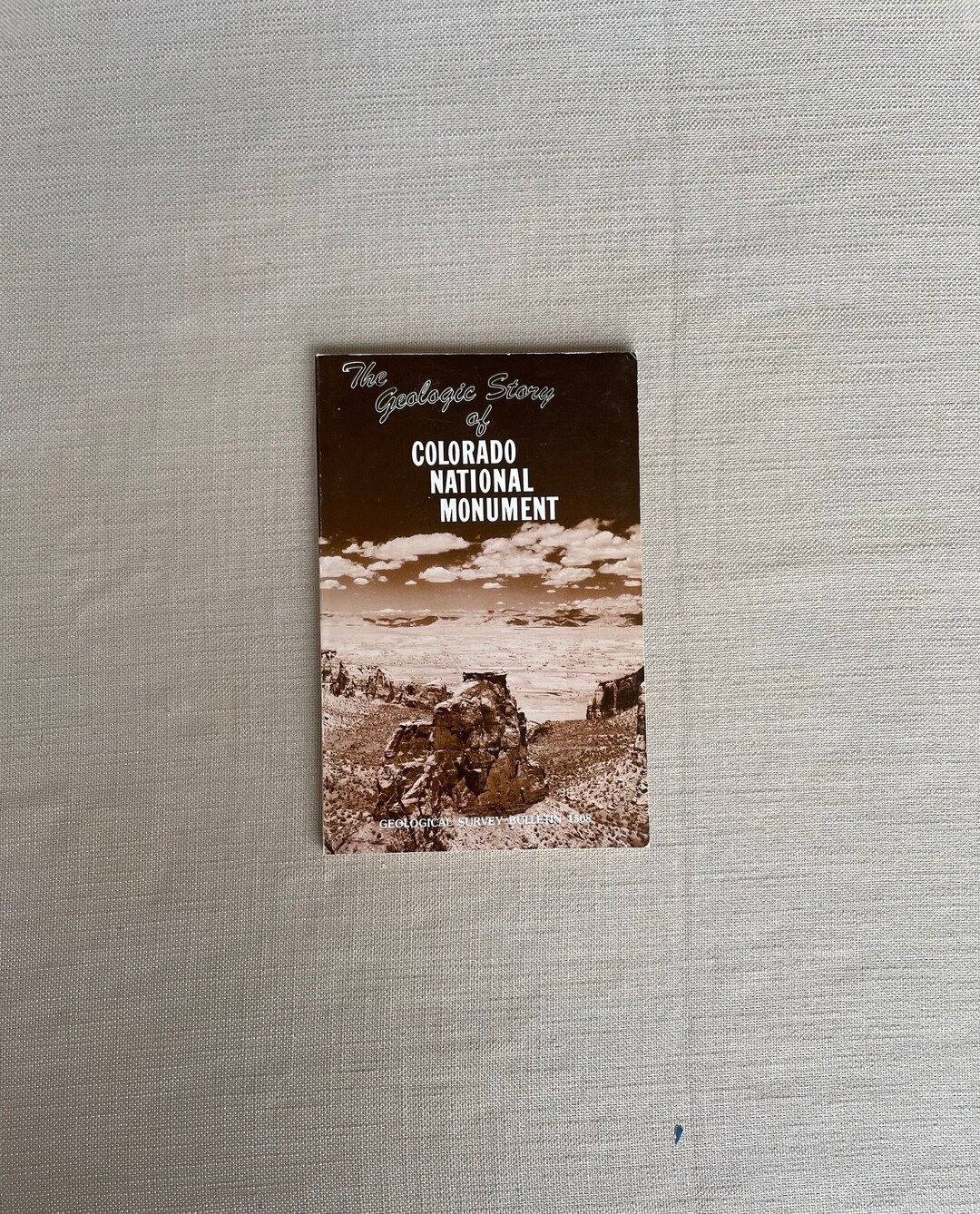 La historia geológica del Monumento Nacional de Colorado. SW Lohman ...