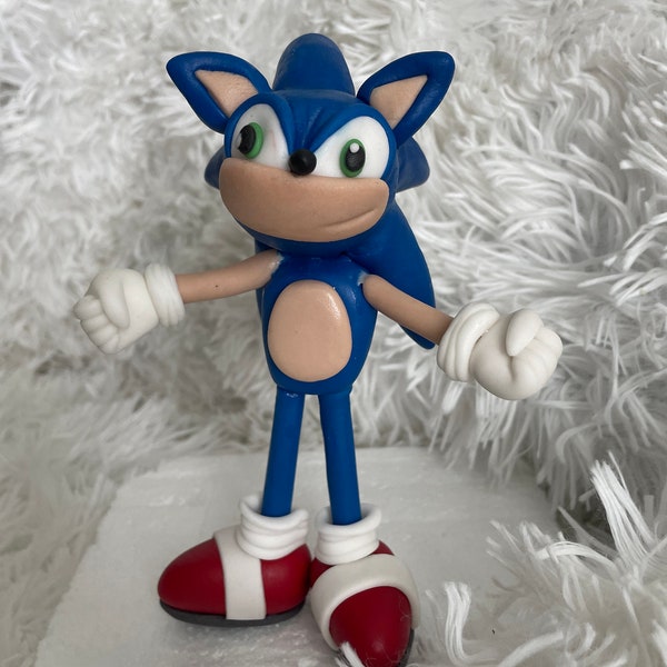 Sonic Character Cake Topper - Etsy