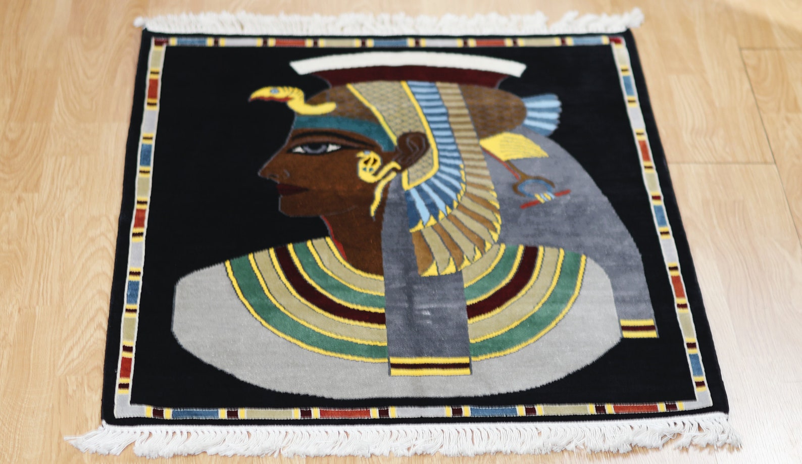 Queen Cleopatra Handwoven Premium Egyptian Cotton Wall Mounted Decor ...