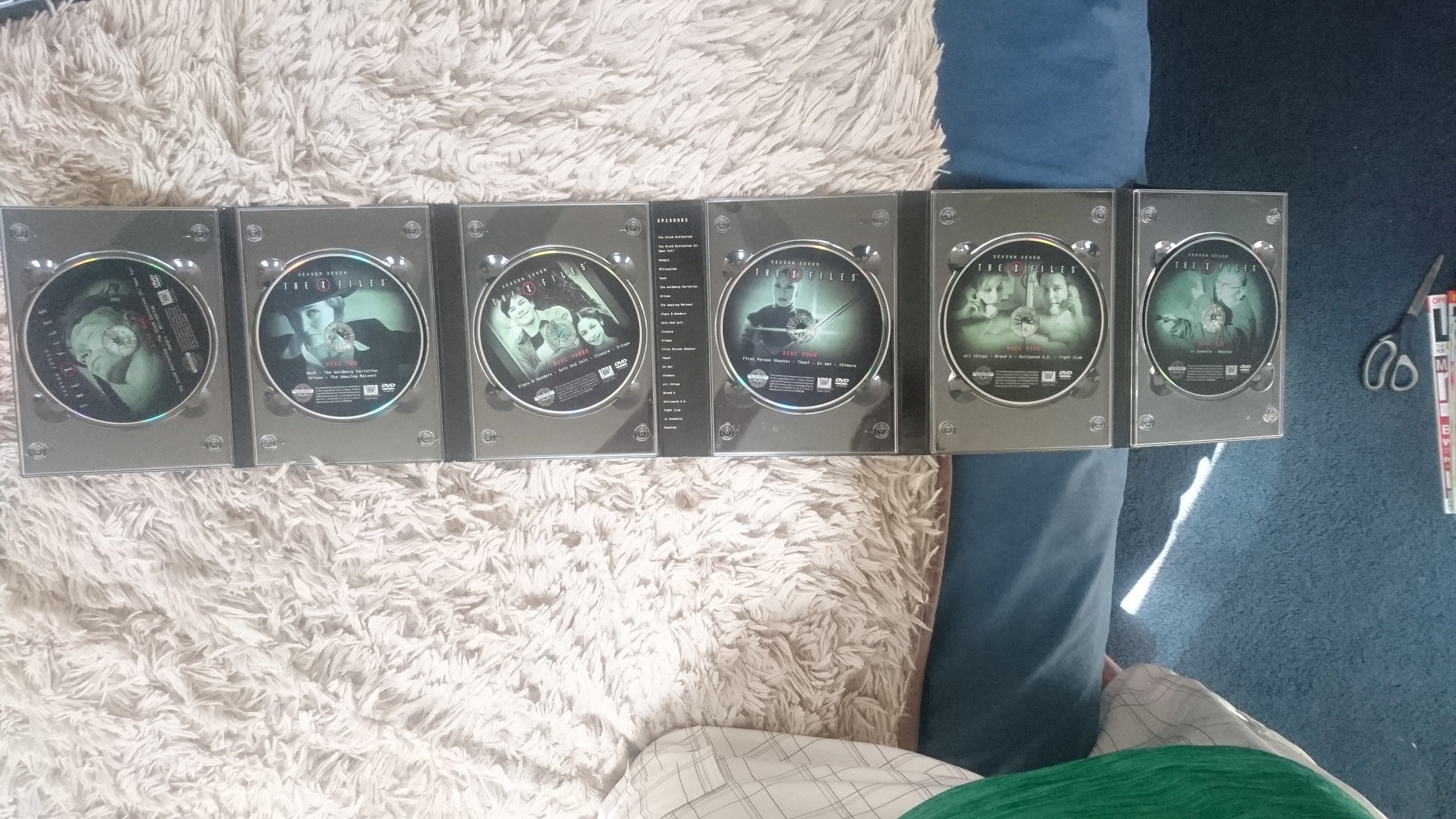 The X-files Complete Seventh Season 6-DVD Box Set USA Region 1 - Etsy