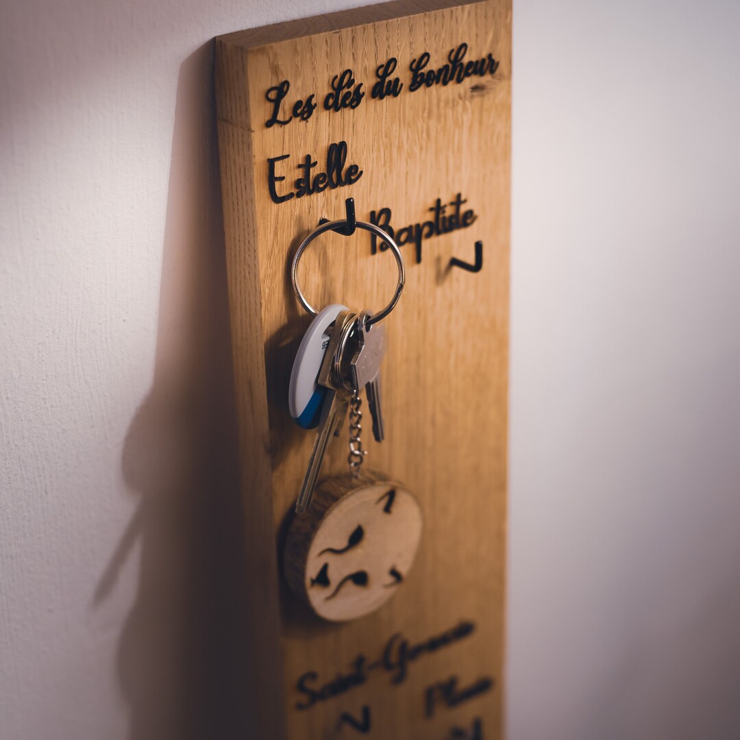 Oak Wall Keychain/keychain With Custom Engraving Made of - Etsy