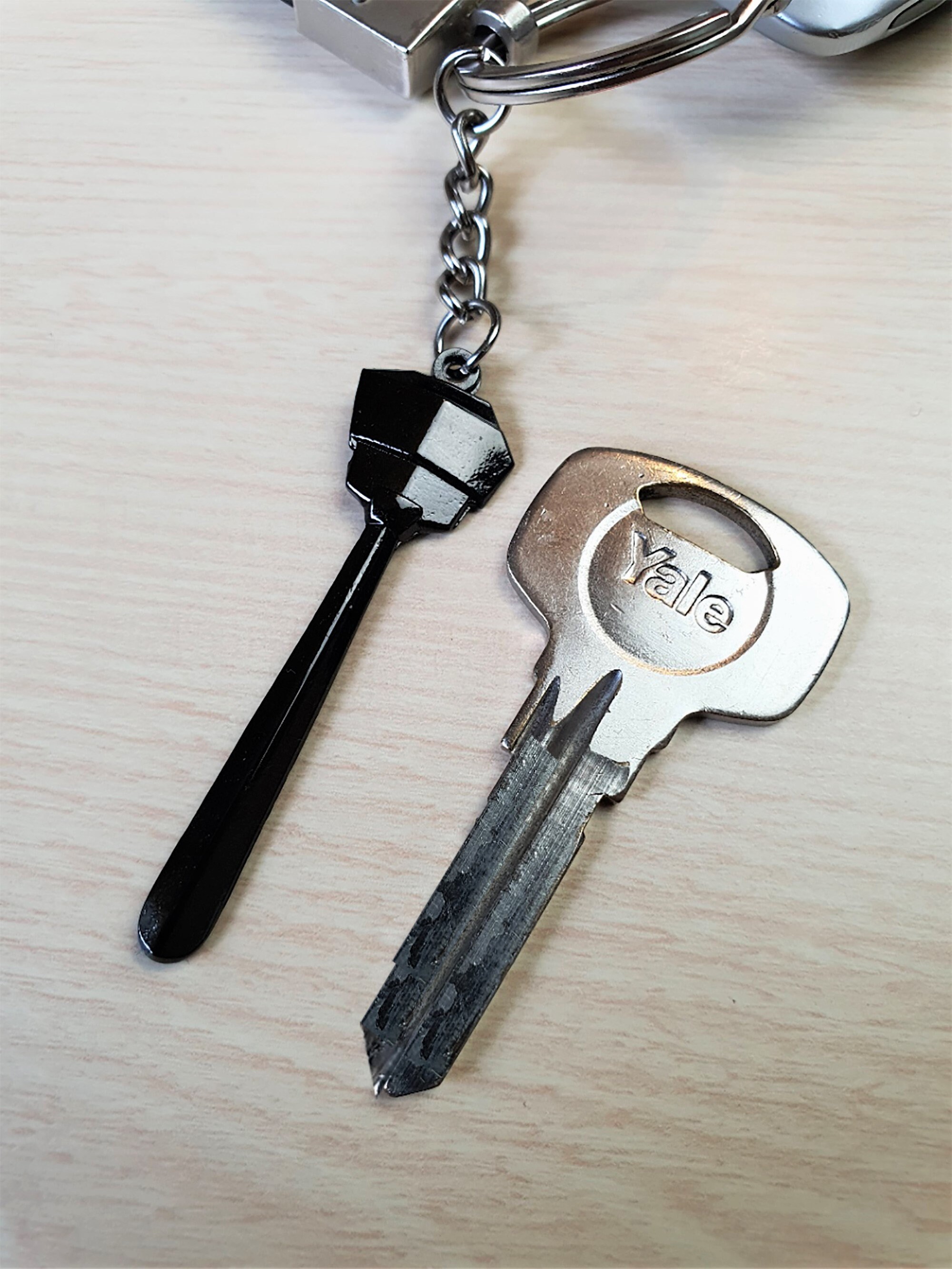 Old School Runescape Tzhaar-Ket-Om Obsidian Maul Llavero | Etsy