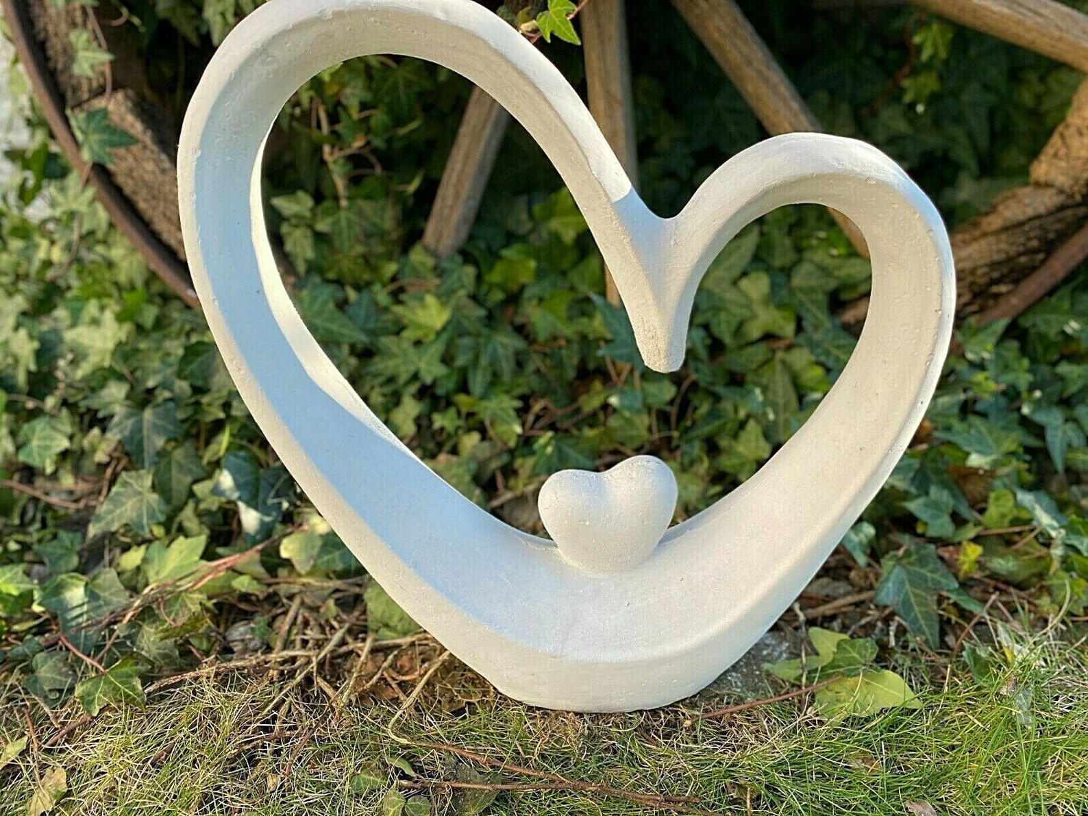 Outdoor Sculpture Heart Stone Garden Statue Backyard Decor - Etsy