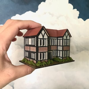 DIY Kit - 1:144 Scale Miniature Tudor Style Dolls House Kit - Dollhouse ...