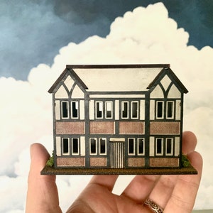 DIY Kit - 1:144 Scale Miniature Tudor Style Dolls House Kit - Dollhouse ...