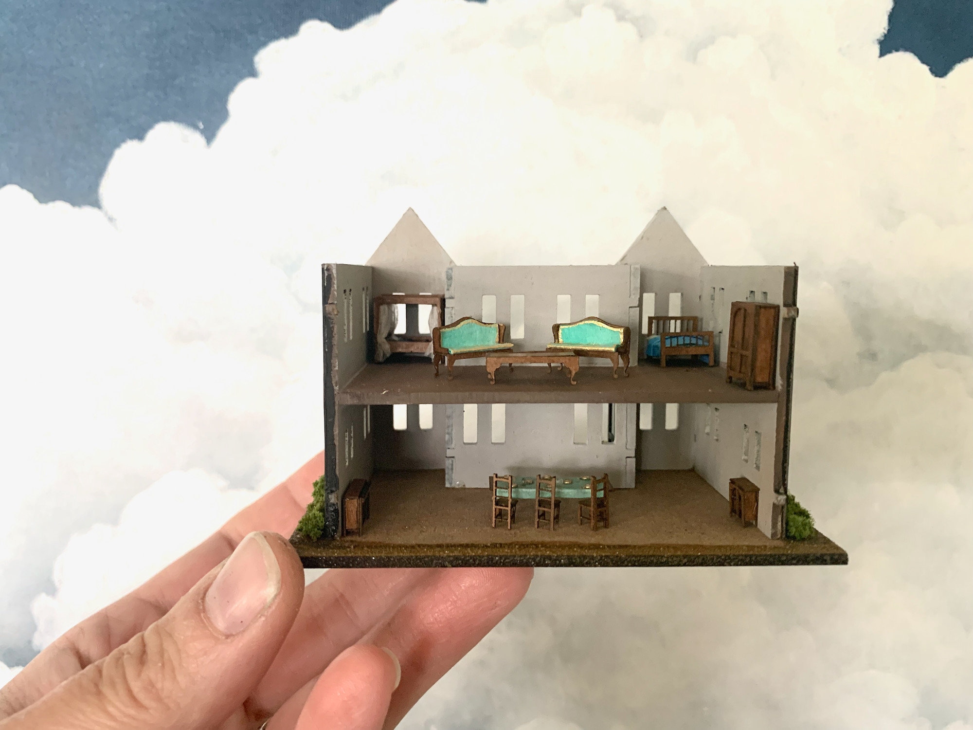 DIY Kit - 1:144 Scale Miniature Tudor Style Dolls House Kit - Dollhouse ...