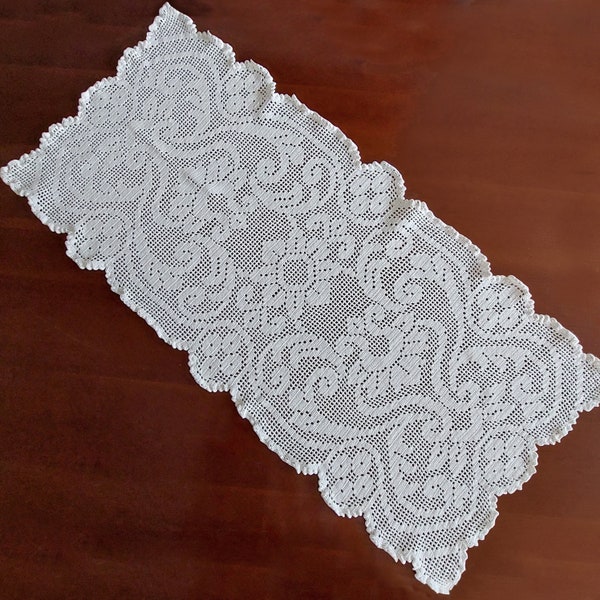 Lace Table Runner - Etsy