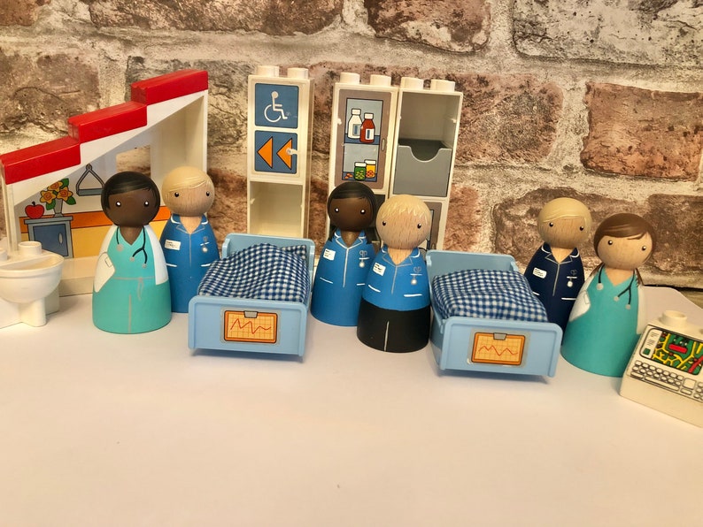 Medical and Health Care Workers, Peg Dolls, NHS Pegdolls, Blue Light ...