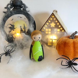 Halloween Peg Dolls. Hand Painted Wooden Peg Dolls, Includes Pumpkin ...