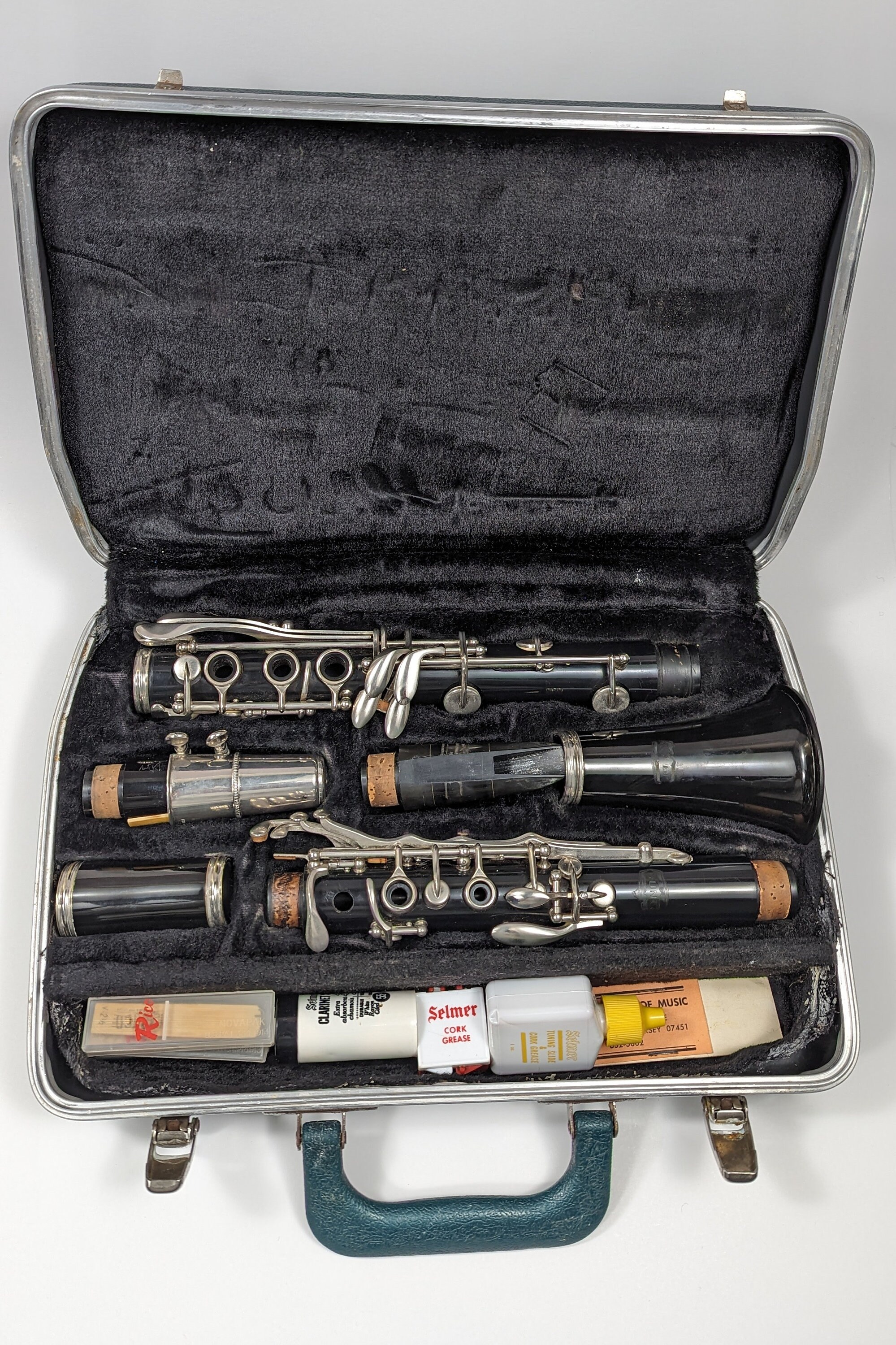 Vintage Bundy Clarinet With Original Hard Case, As-is - Etsy