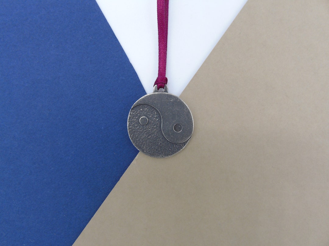 Yin and Yang Hanging Decoration - Yin and Yang Ornament - Yin Yang ...