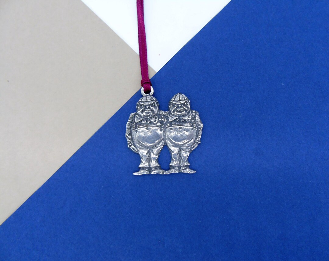 Tweedledee Tweedledum Christmas Decoration - Alice in Wonderland ...