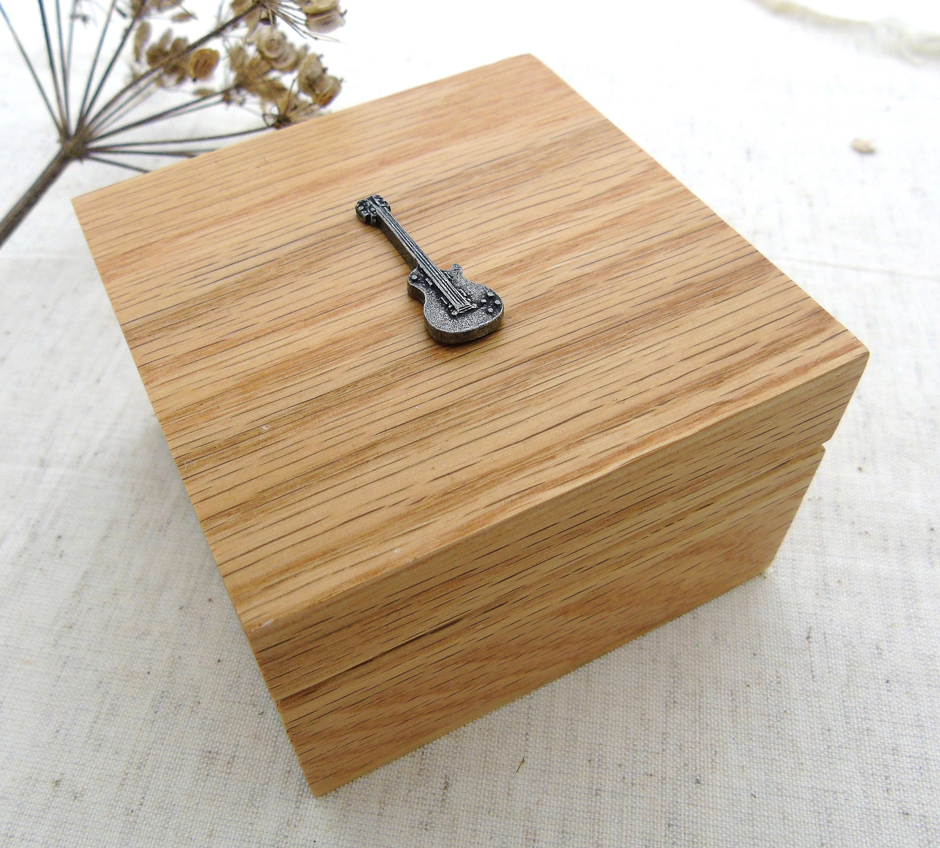 Electric Guitar Gift - Electric Guitar Wooden Box - Guitar Trinket Box ...