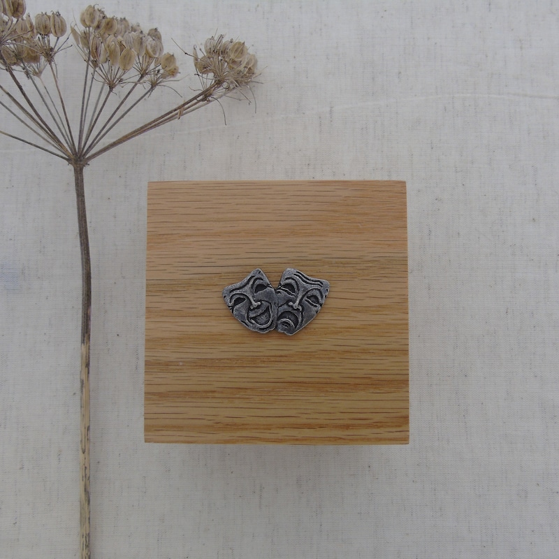 Drama Student Gift - 60+ Gift Ideas for 2024