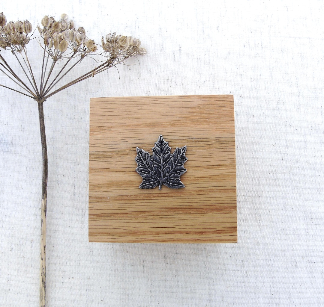 Maple Leaf Gift - Maple Leaf Wooden Box - Maple Leaf Trinket Box ...