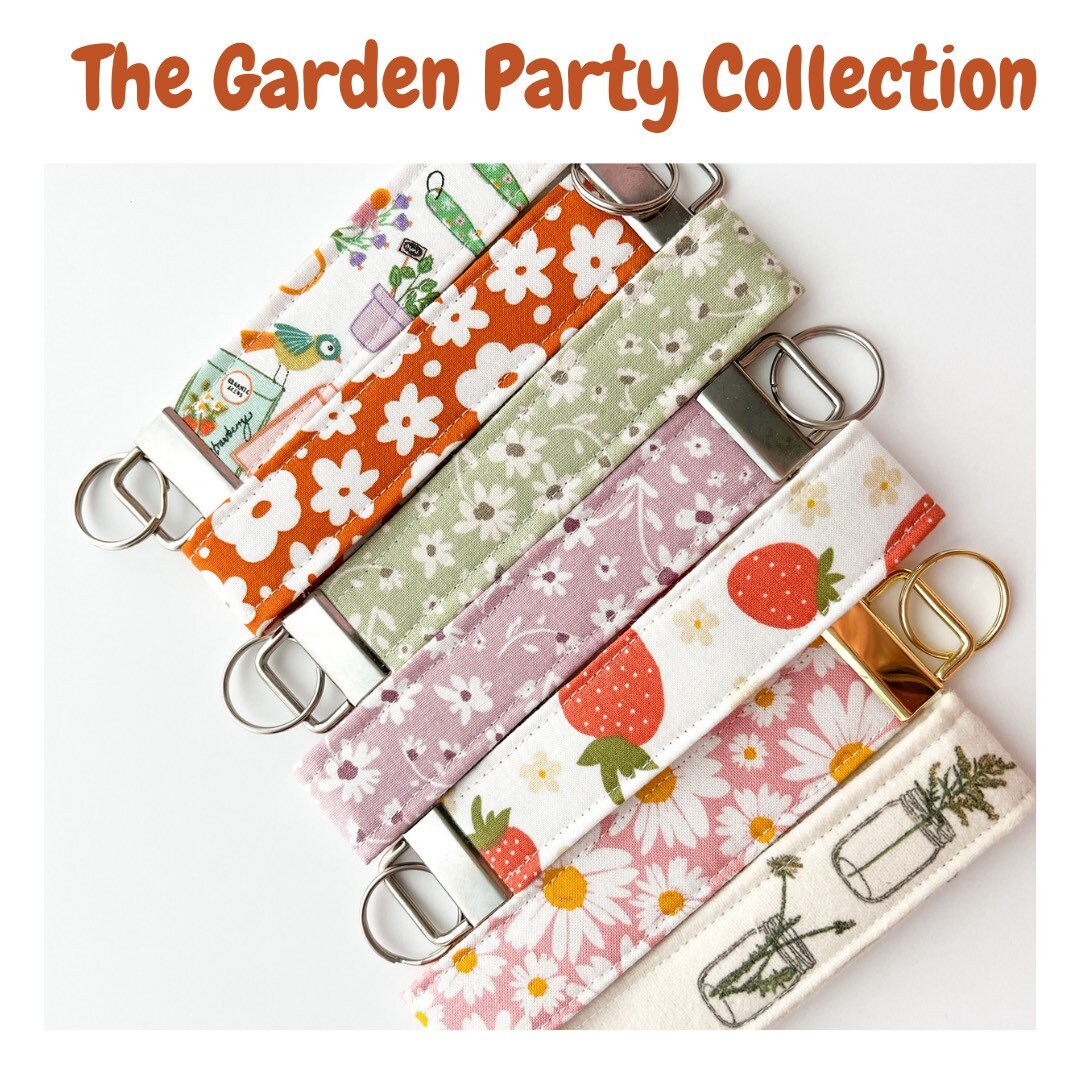 Keychain Wristlets | Daisy Keychain Wristlets | Strawberry Key Fobs ...
