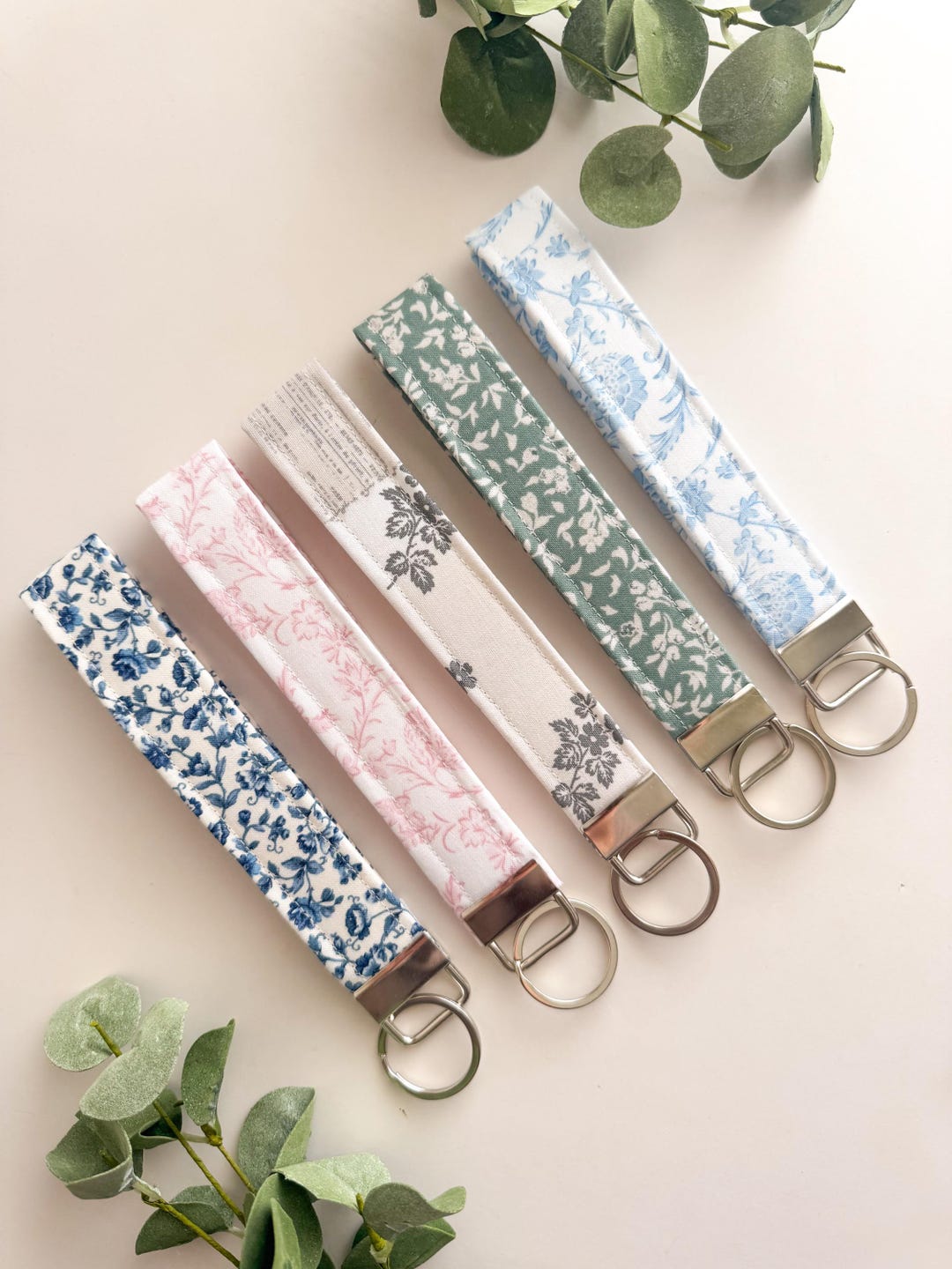 Floral Keychain Wristlets, Neutral Key Fobs, Wristlet for Keys, Key ...