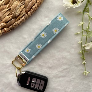 Daisy Keychain Wristlet, Key Fob, Car Keys Holder, Gold Hardware Key ...