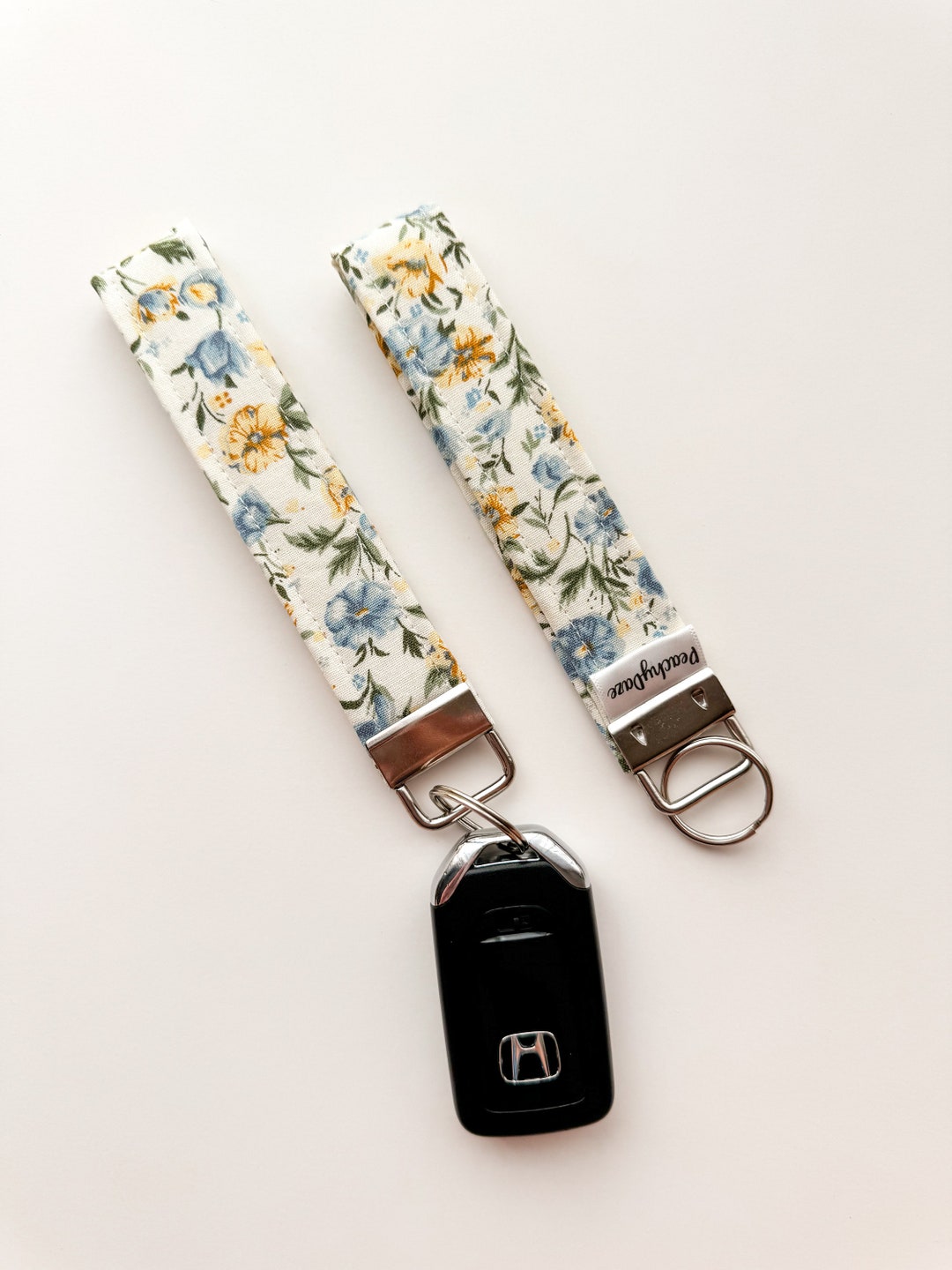 Floral Keychain Wristlet, Fabric Key Fob, Car Key Lanyard - Etsy