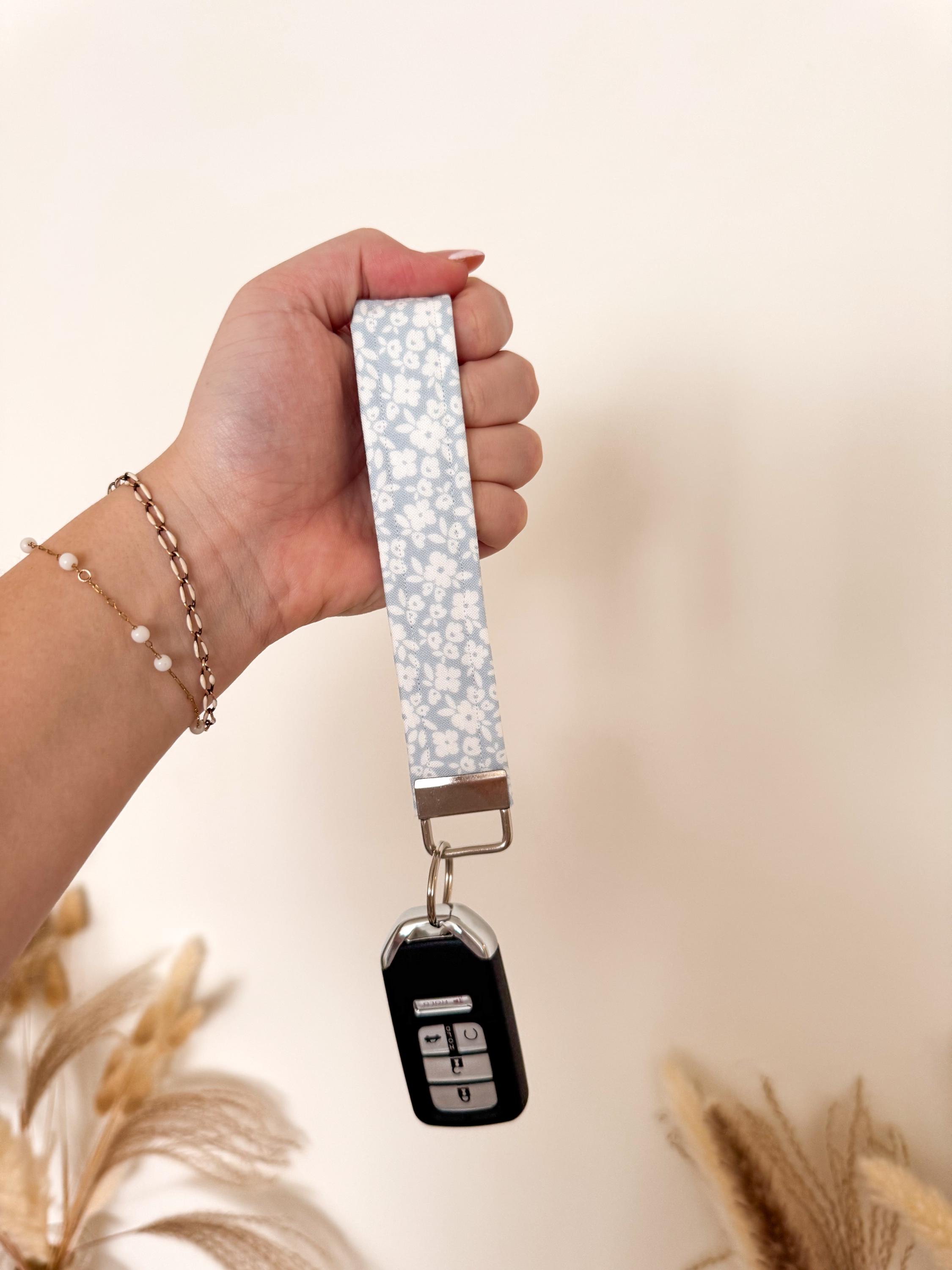 Blue Floral Keychain Wristlet | Keyfob | Fabric Key Wristlet | Wristlet ...
