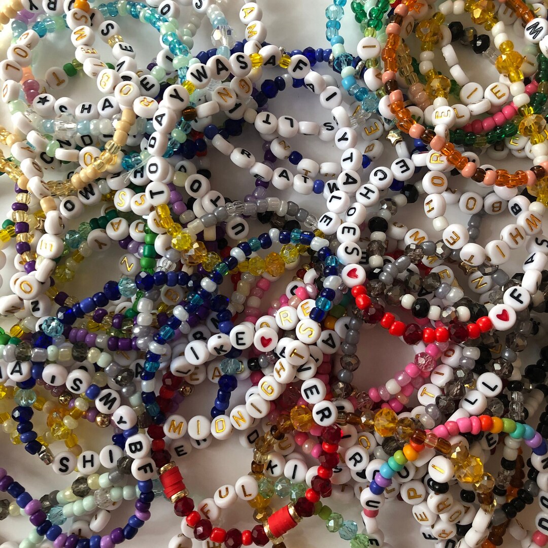 THE ERAS TOUR Friendship Bracelets Set of 5 Made to Order the Eras Tour ...