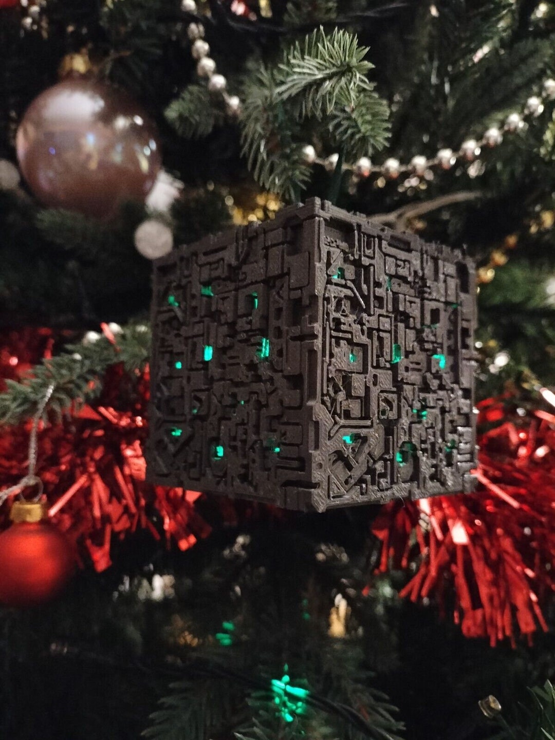 Borg Inspired Delta Quadrant Cube, Light up Decorative Bauble, Unique ...