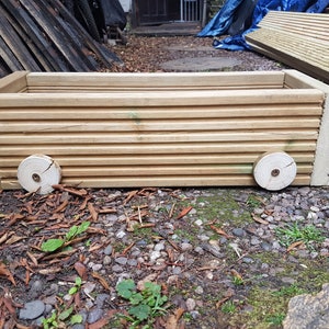 Lovely Handmade Train Planter With Choice of Number of Carriages .fsc ...