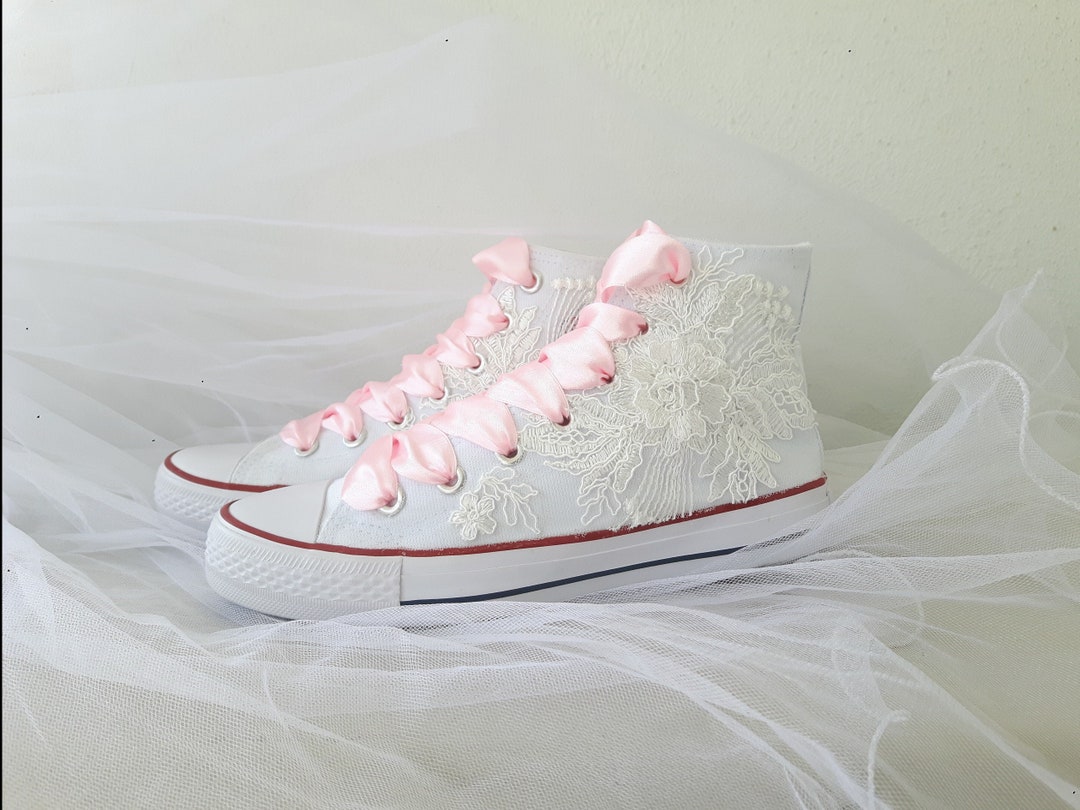 Converse de boda para novia con encaje / Converse personalizado / Top ...