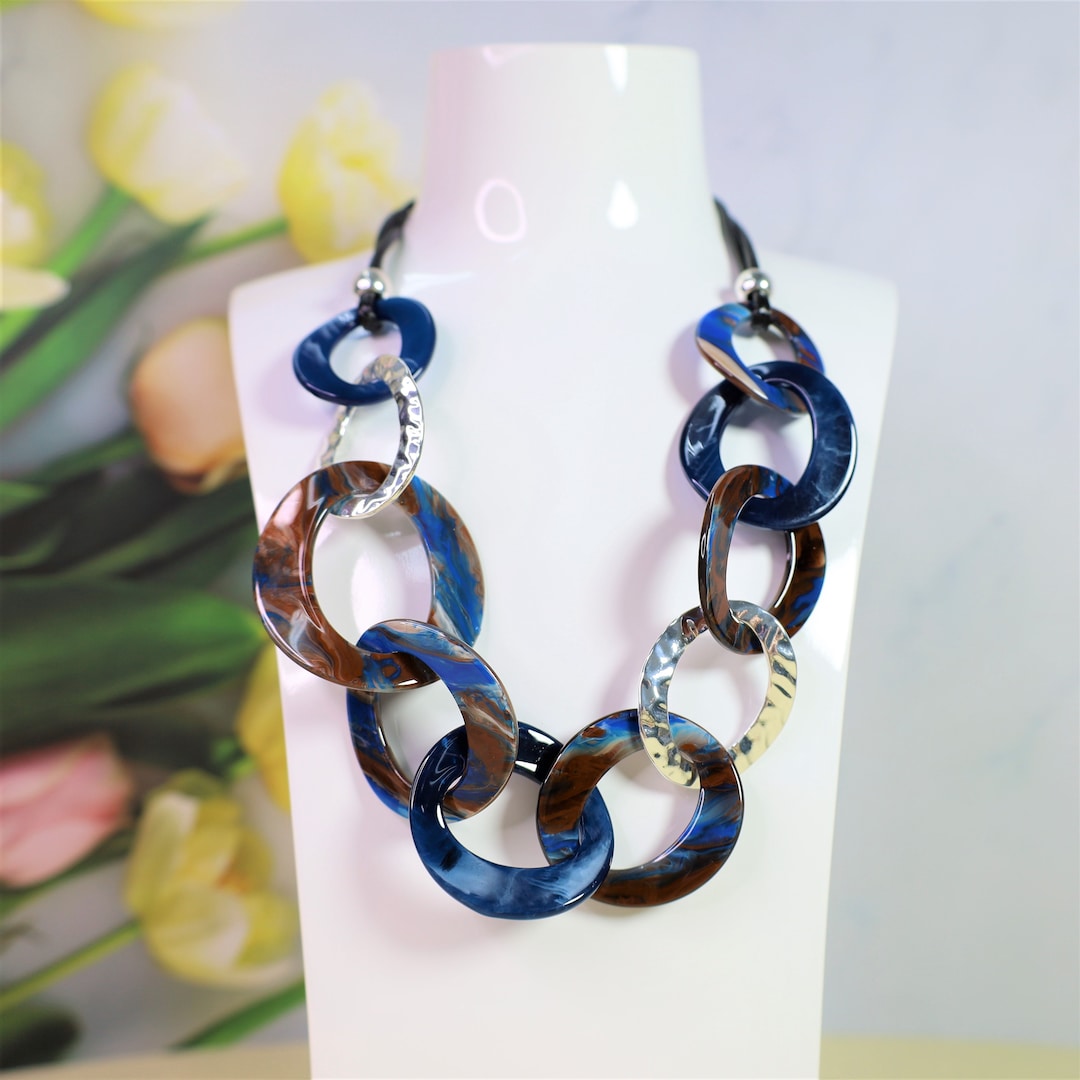 Acrylic Ring Statement Necklace: Chunky Bold Resin Chain - Etsy