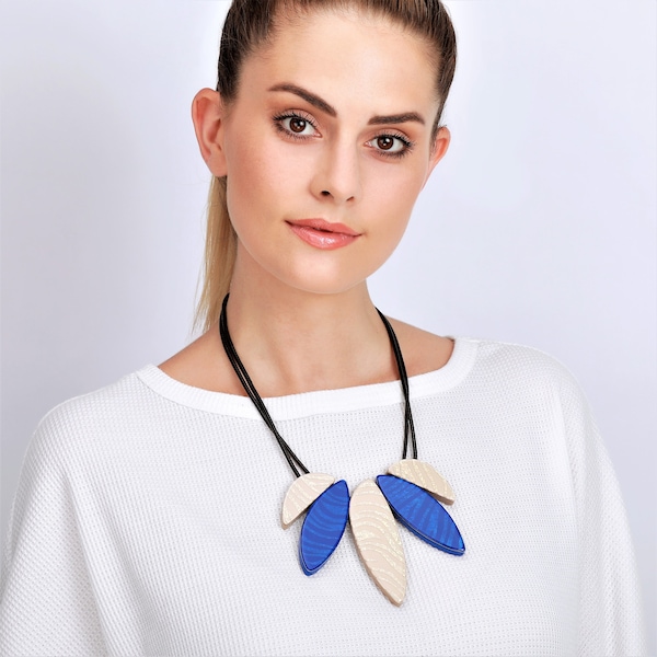 Big Bold Necklace - Etsy