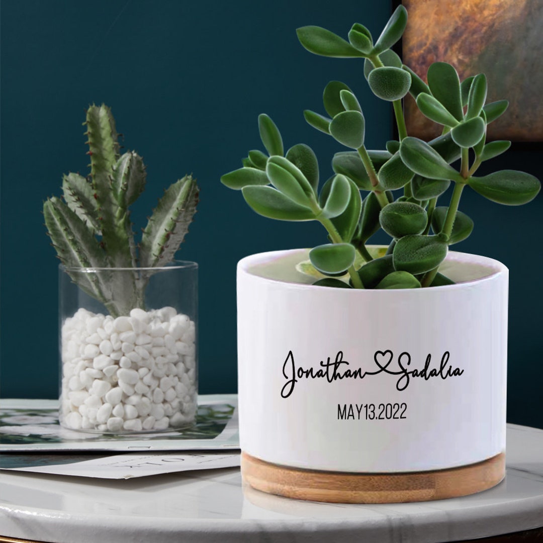 Custom Name Ceramic Planter Custom Modern Flower Pot With Bamboo Base ...