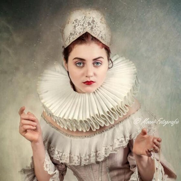 Elizabethan Ruff - Etsy