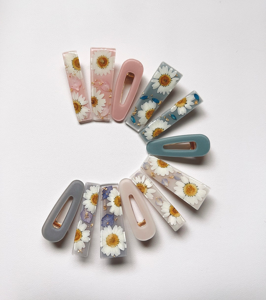 Resin Pressed Flower Hair Clips, Real Flowers, Daisy Hair Clips - Etsy