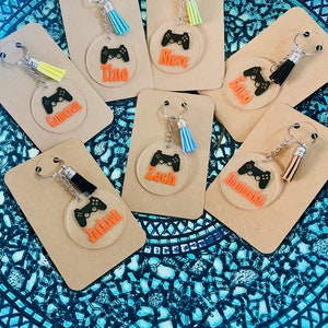 Personalized Gaming Keyring / Personalized Game Controller Keychain ...