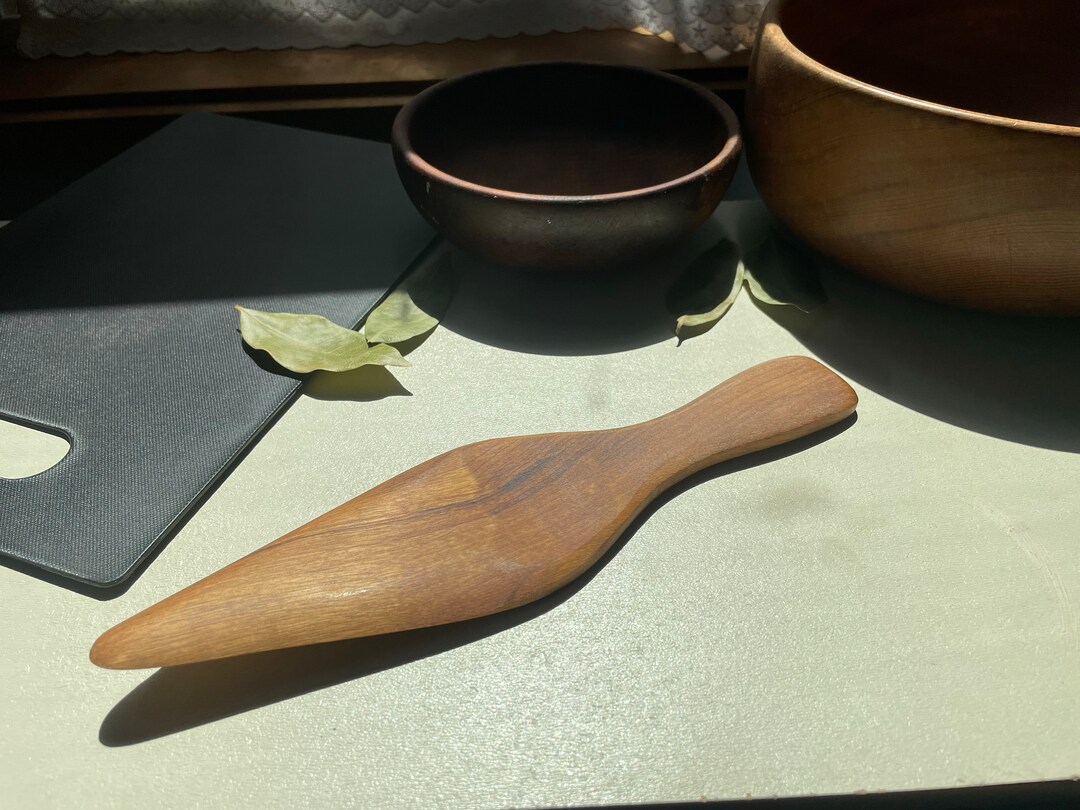 10" Myrtlewood Pie Server. - Etsy