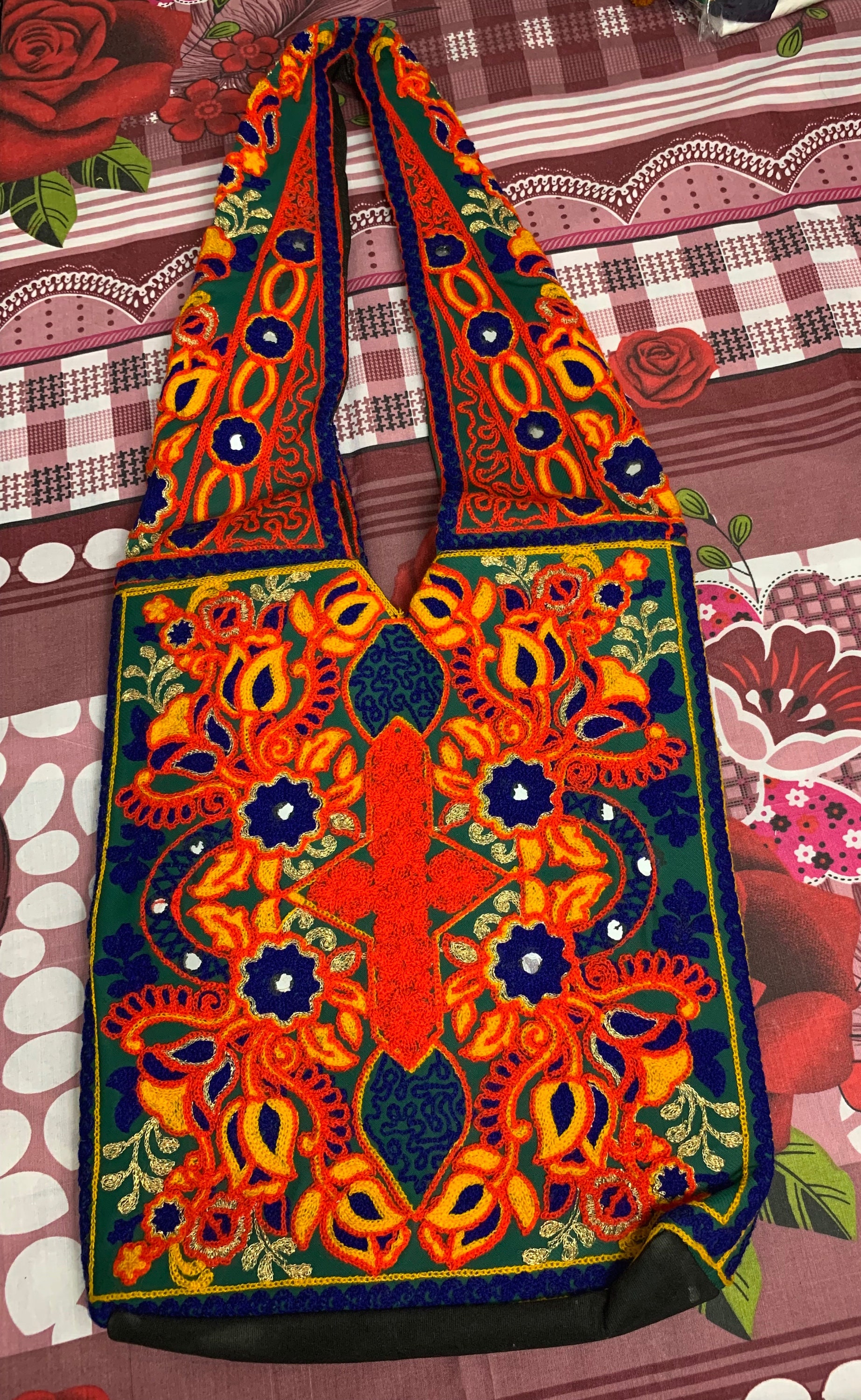 Pakistani Handmade Embroidery Multi Color Crossbody Stylish HandBags ...