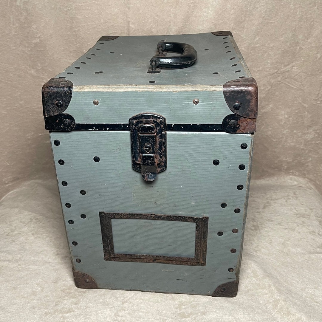 Vintage 1940s Film (5) Reel Canister Transport Shipping Case Case Metal ...