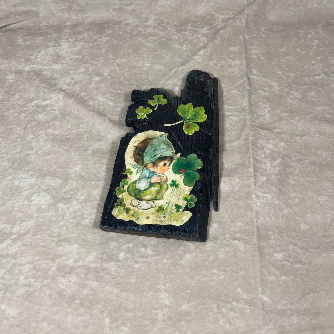 Vintage 1970s Shamrock Folk Art on Wood - Etsy
