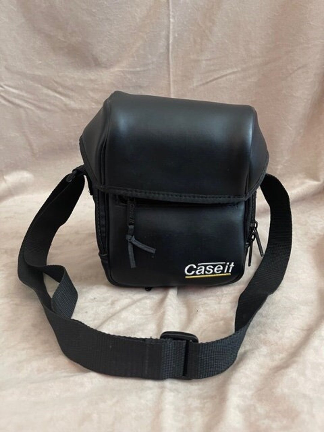 Vintage 1990s Case-it Portable CD Player + CD Travel Case - Etsy