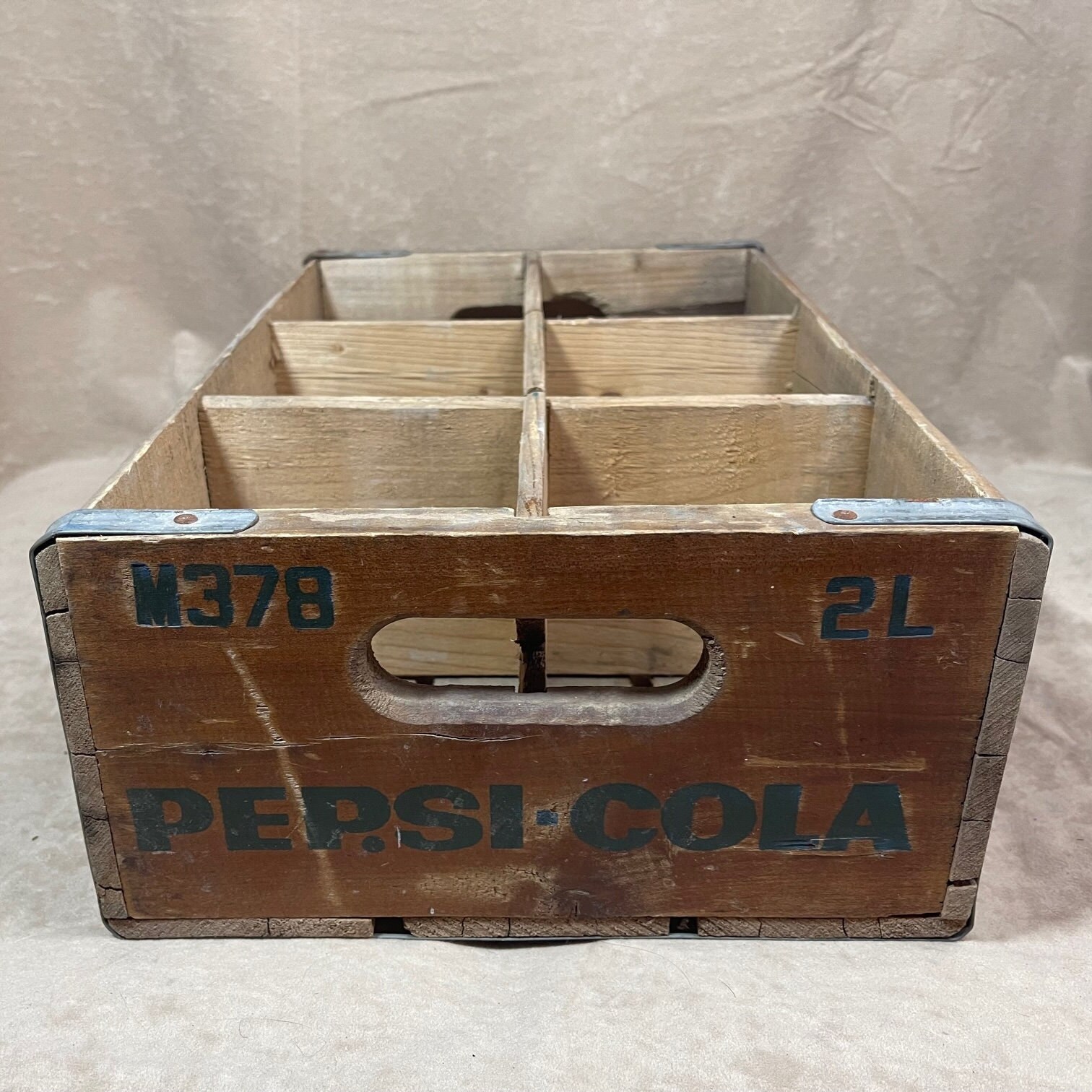 Vintage 1970s Wood Pepsi 2L M378 Crate With Dividers Farmhouse Rustic ...
