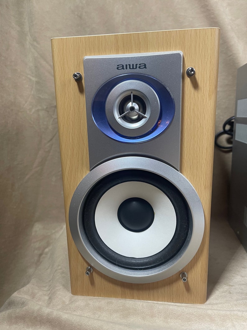 Vintage Early 2000s Aiwa XR-M191 Bookshelf Digital Audio System CD ...