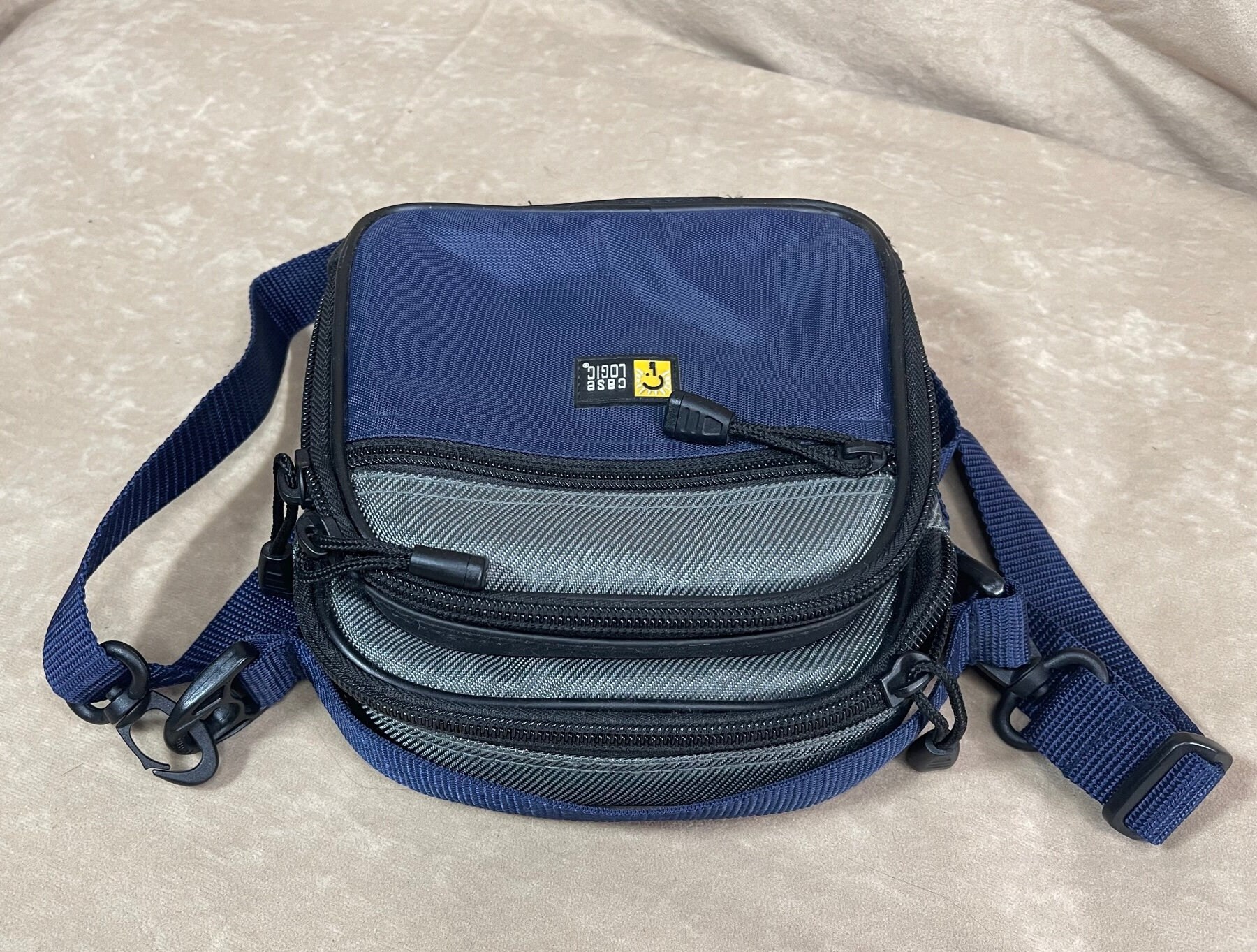 Vintage 1990s 7 Case Logic Compact Disc CD Player Case 4 Pocket Storage ...